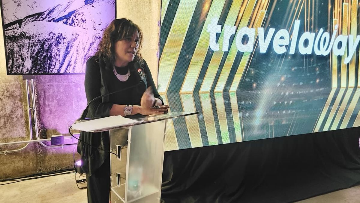 Travelaway celebró los 40 años de trayectoria de María Paz Gallego