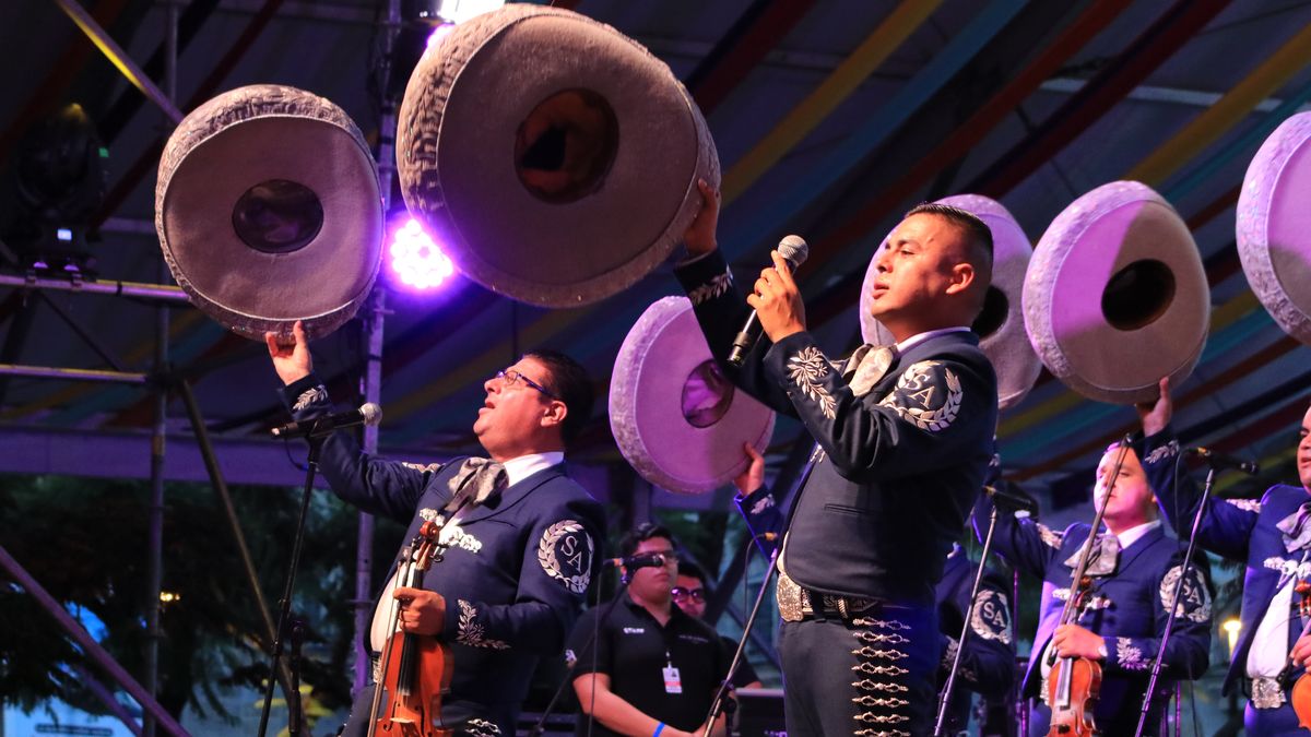 Guadalajara celebra el Encuentro del Mariachi y la Charrería Guadalajara celebra el Encuentro del Mariachi y la Charrería