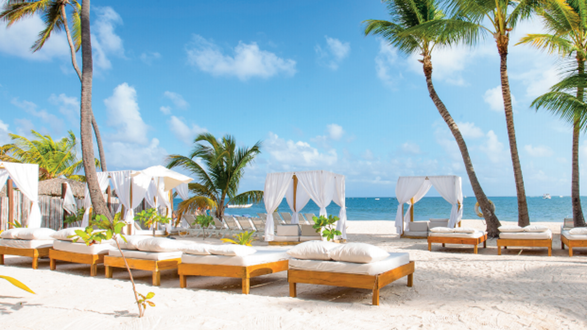 BE LIVE HOTELS. Reaperturas en República Dominicana
