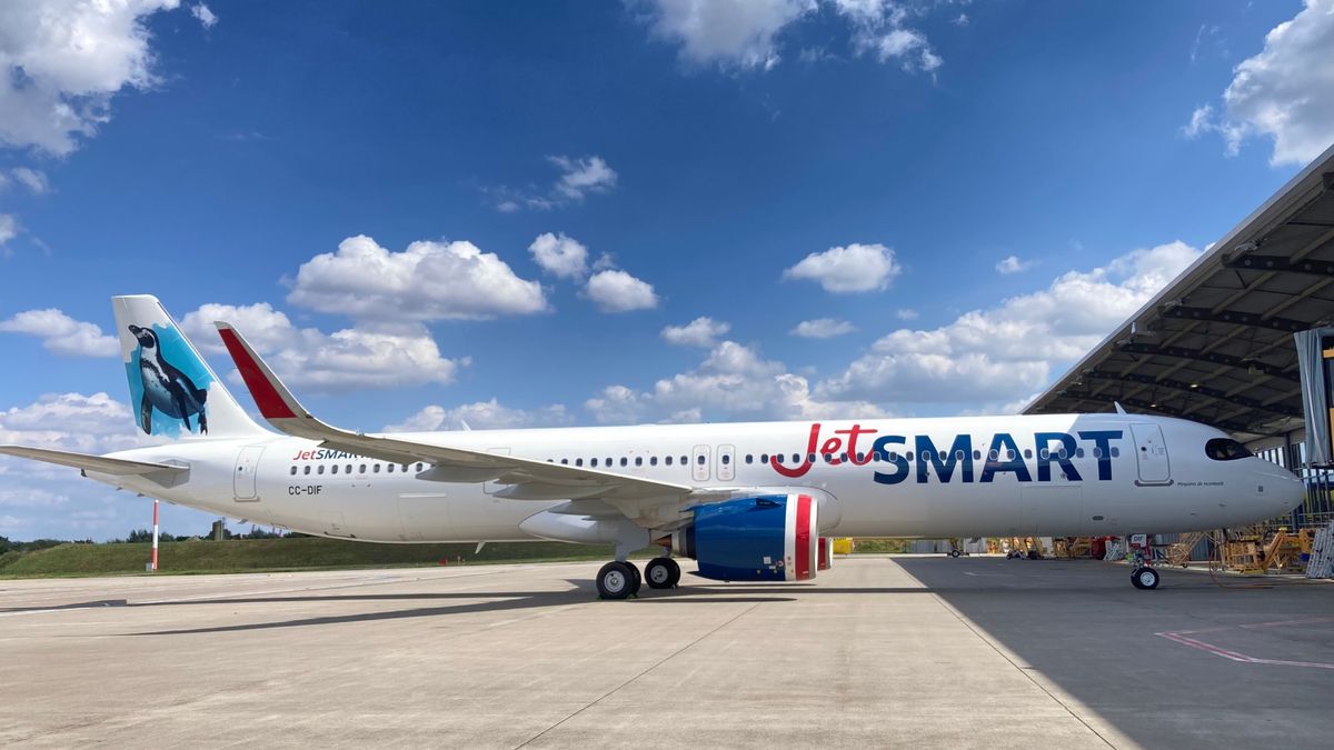 ¿Cómo cambiar o cancelar un vuelo con JetSmart?