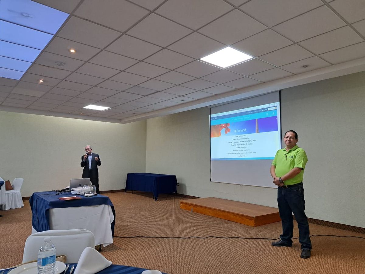 Surland presentó su programación 2023/24 en México