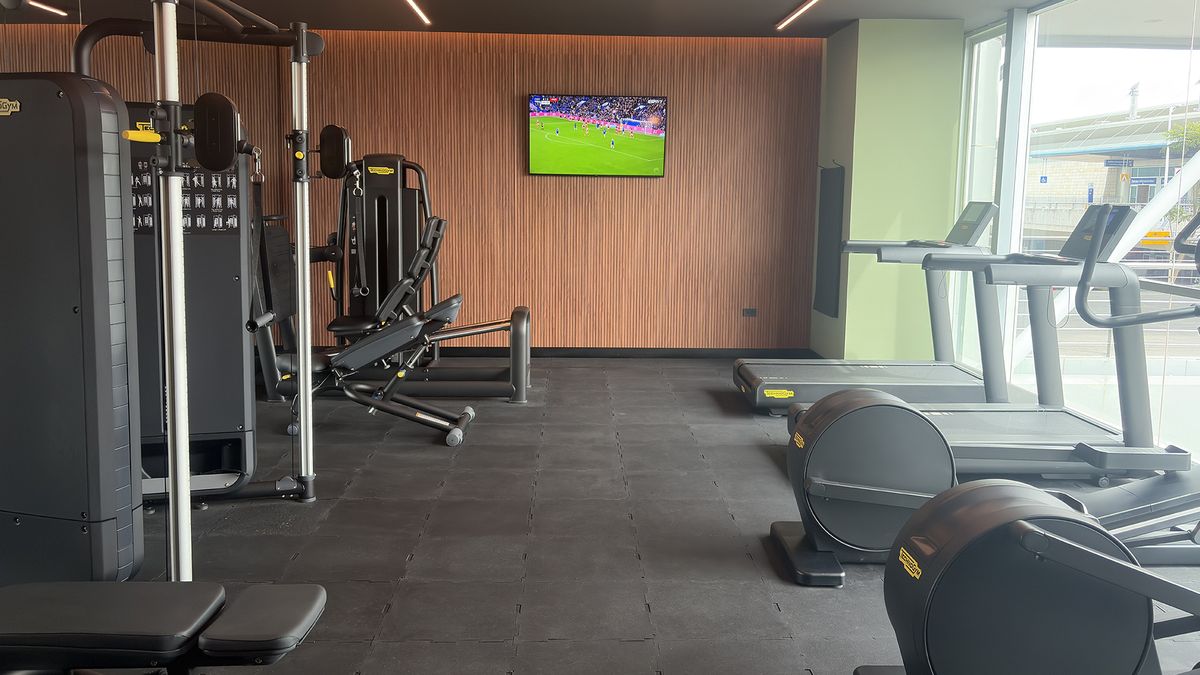 Nuevo Courtyard by Marriott Quito Airport, situado dentro del Mariscal ...