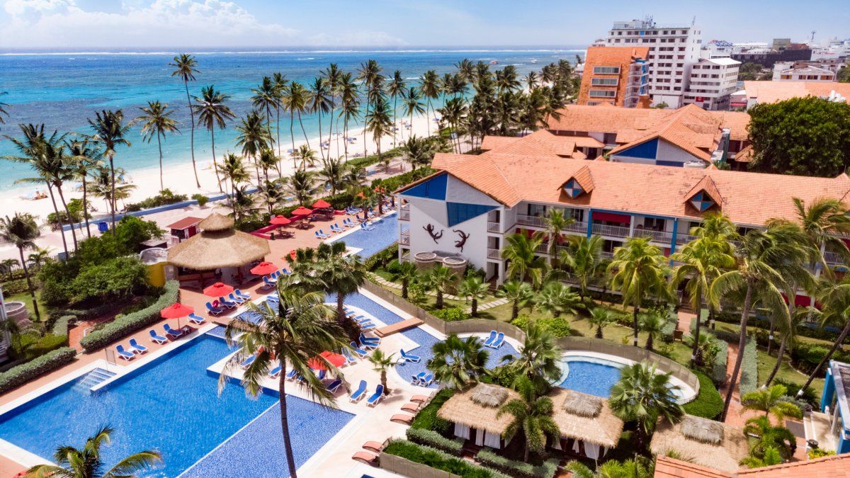 Decameron: hoteles para vacacionar y realizar eventos