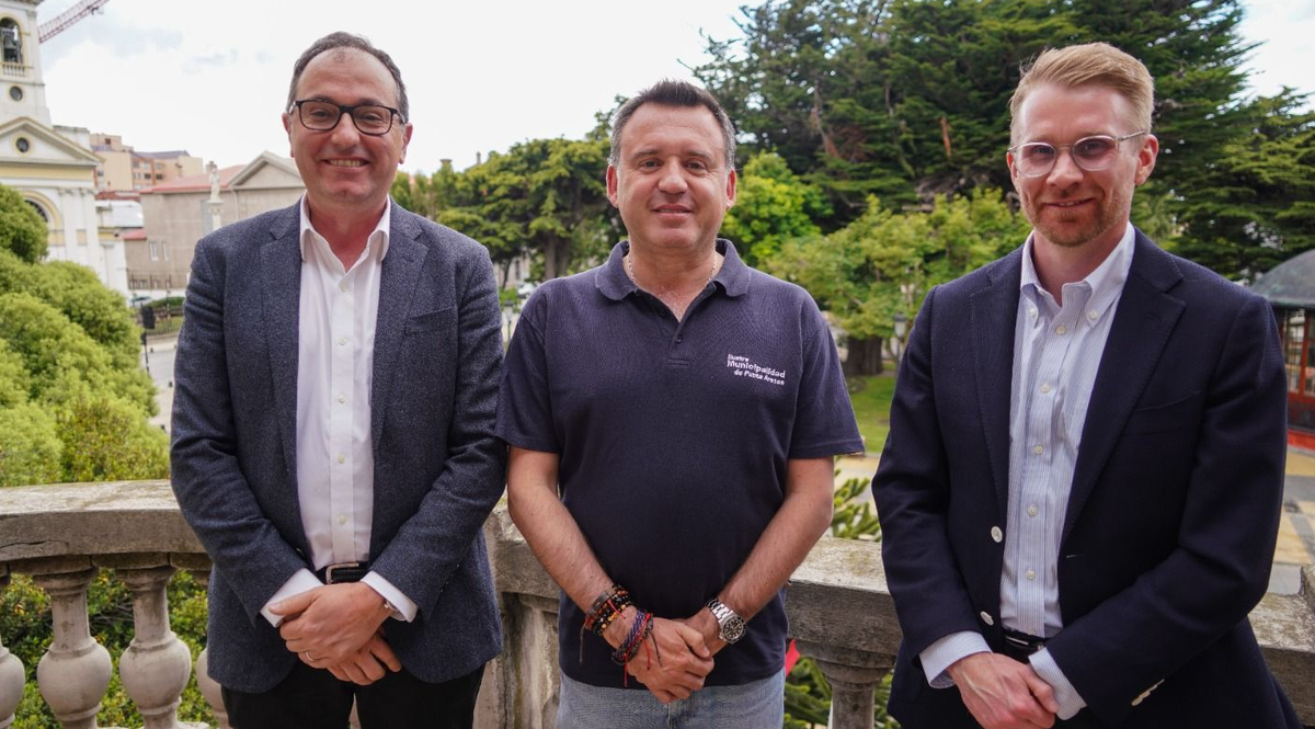 Latam Airlines y Punta Arenas acuerdan incremento de vuelos