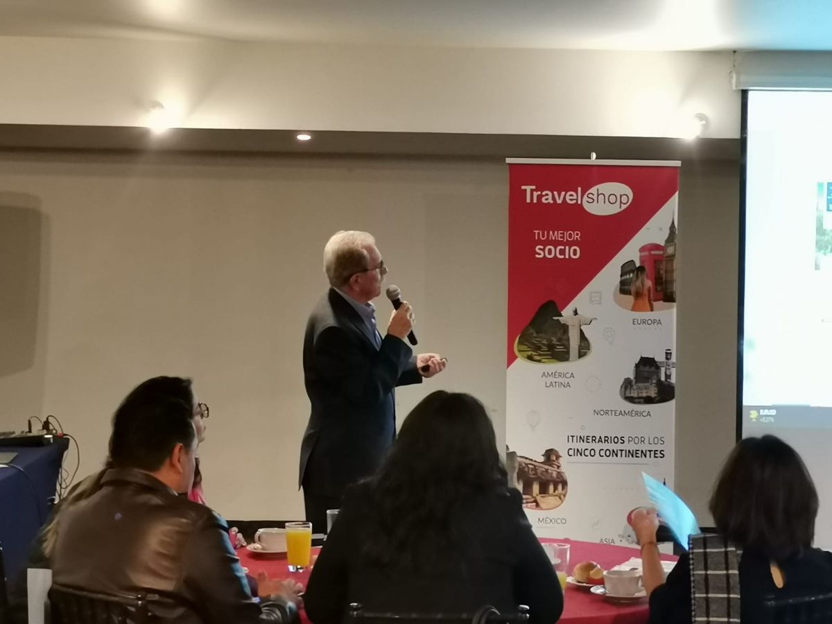 Surland presentó su programación 2023/24 en México