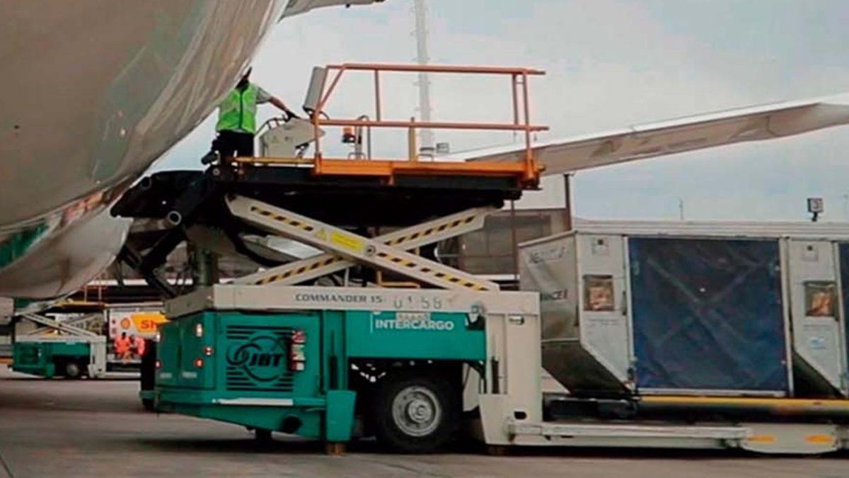 Los sindicatos APA y UPSA llaman a resistir la venta de Intercargo