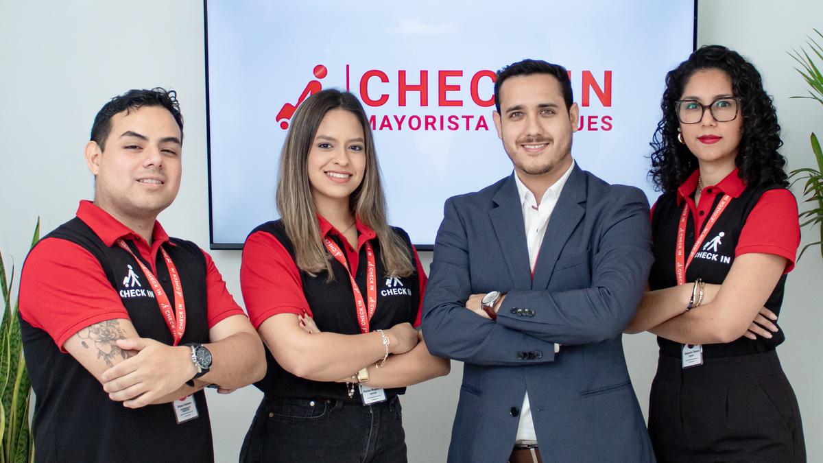 CHECK IN Mayorista presenta a las agencias de viajes el equipo clave en ...