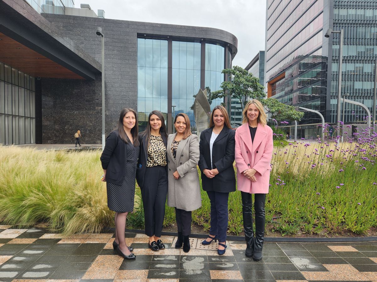 Especial dedicado a las mujeres del sector turístico