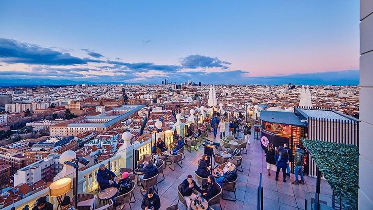 Hotel RIU Plaza España: modernidad y elegancia en el corazón de Madrid