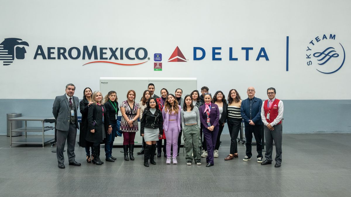 Delta-Aeroméxico ofrece experiencia de aviación a estudiantes de ...