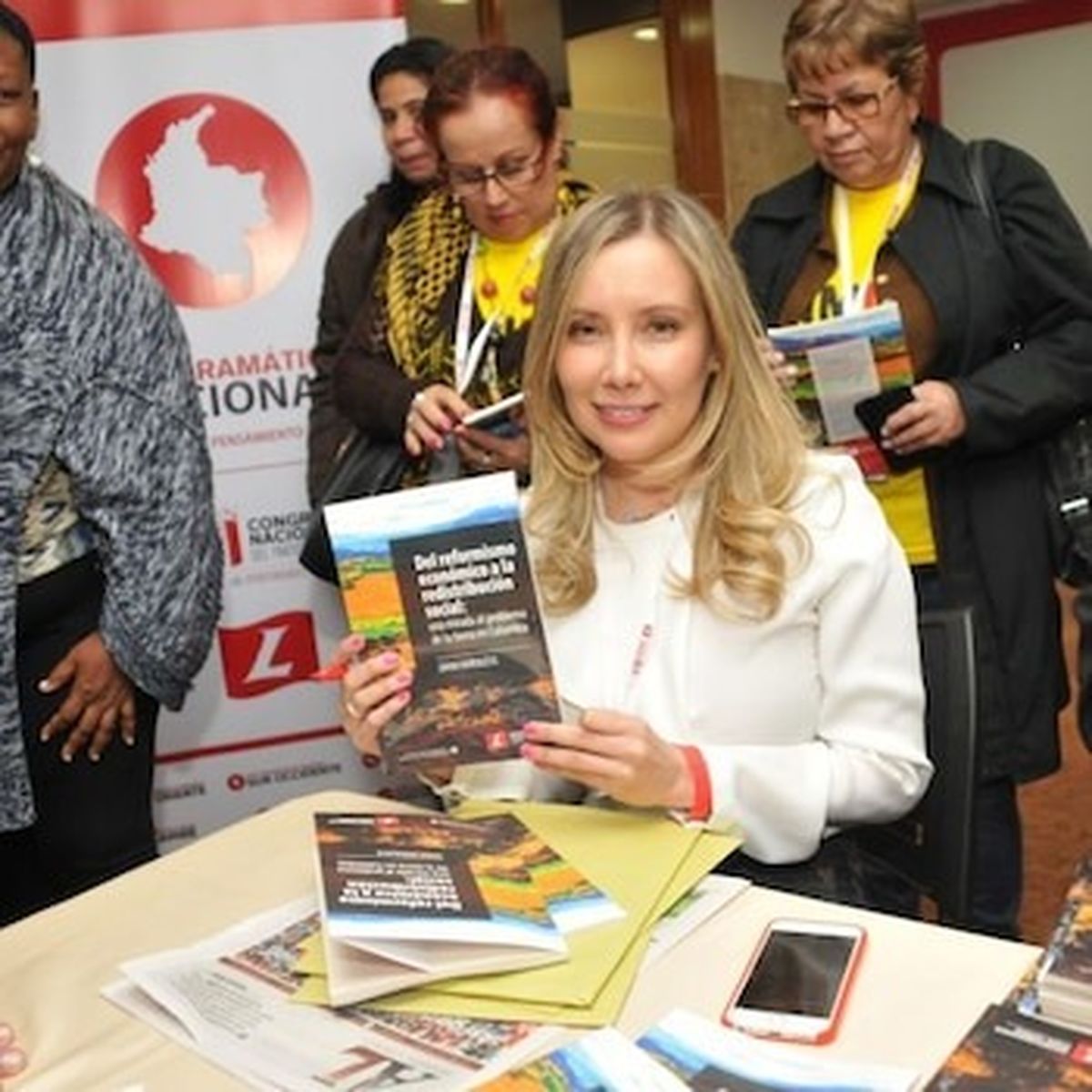 Diana Morales Rojas, nueva ministra de Comercio, Industria y Turismo