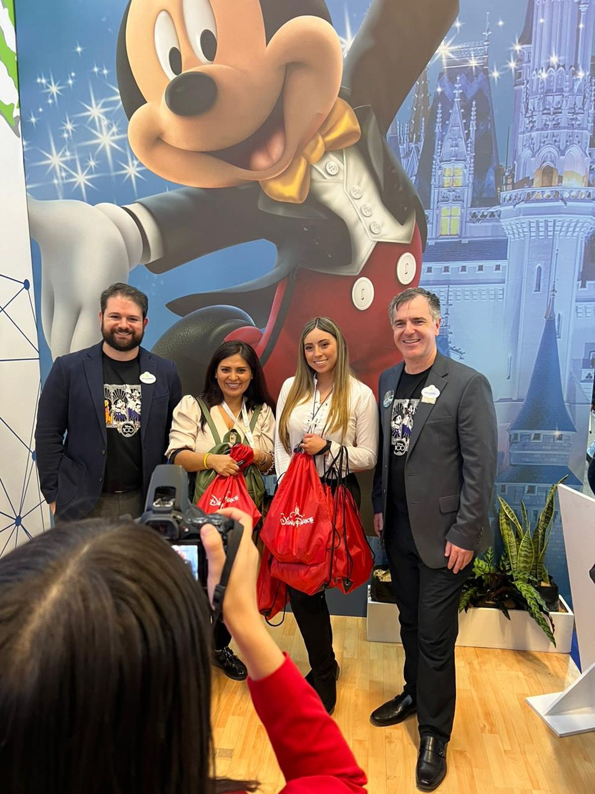 Vitrina Turística Anato 2023: el stand de Ladevi en vivo